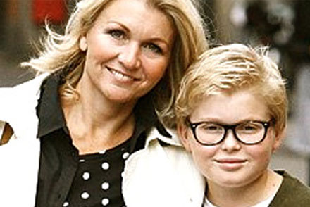 Gry & Thomas Meilstrup - NKBOOKING - Tlf. 7020 3648